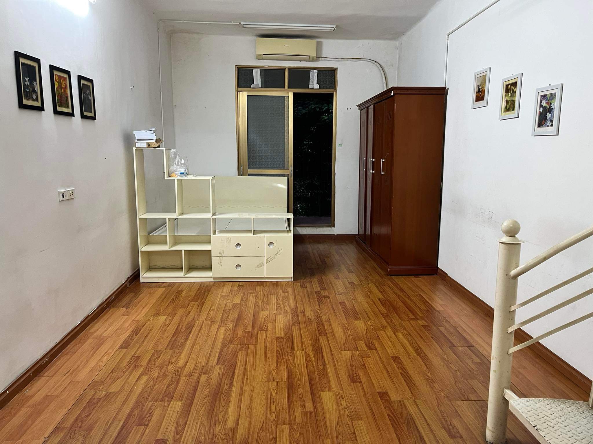 Cho thuê nhà tập thể B5 Kim Liên, tổng diện tích 55m2 33388673 ...