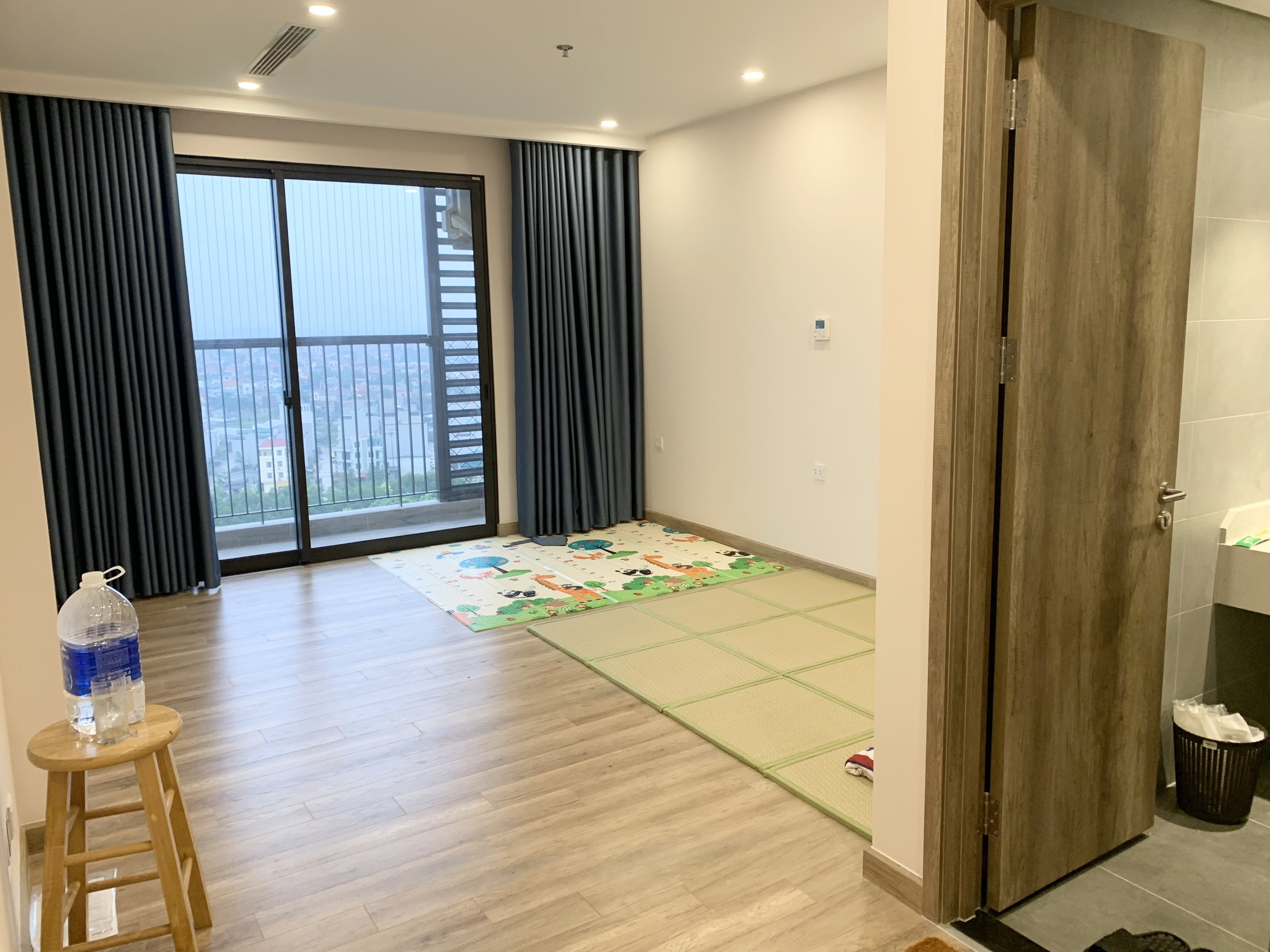 Cho thuê Căn hộ H1-H2 Haven Park Ecopark Văn Giang. Studio. 3.5tr ...
