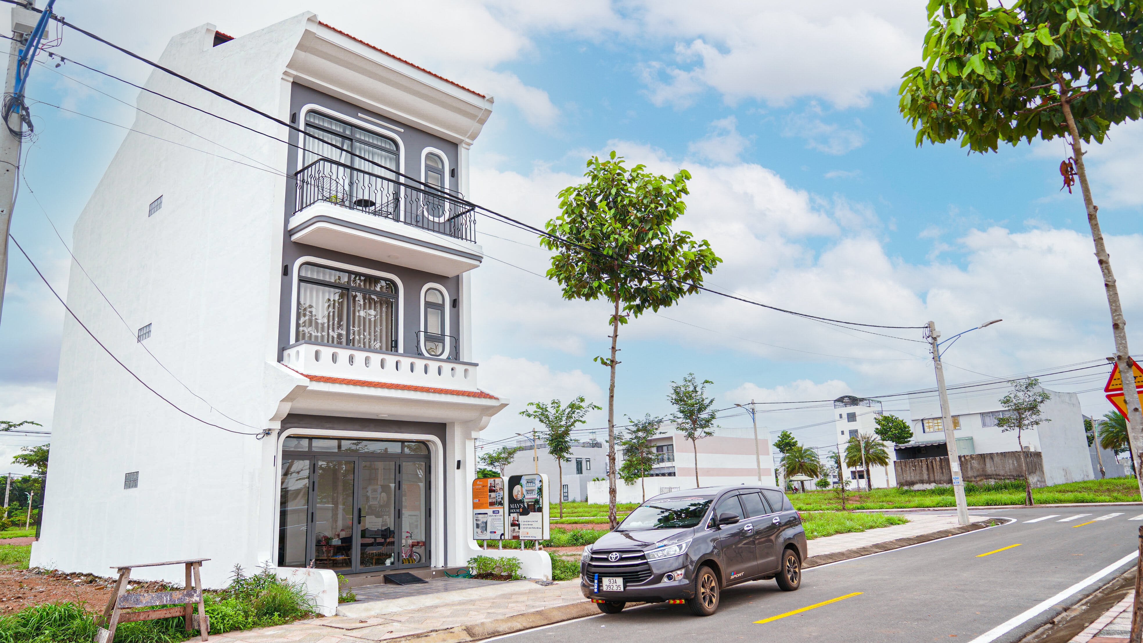 Chỉ 1 tỷ 30 sỡ hữu ngay nhà mặt tiền trung tâm tp đồng xoài 33473490 ...